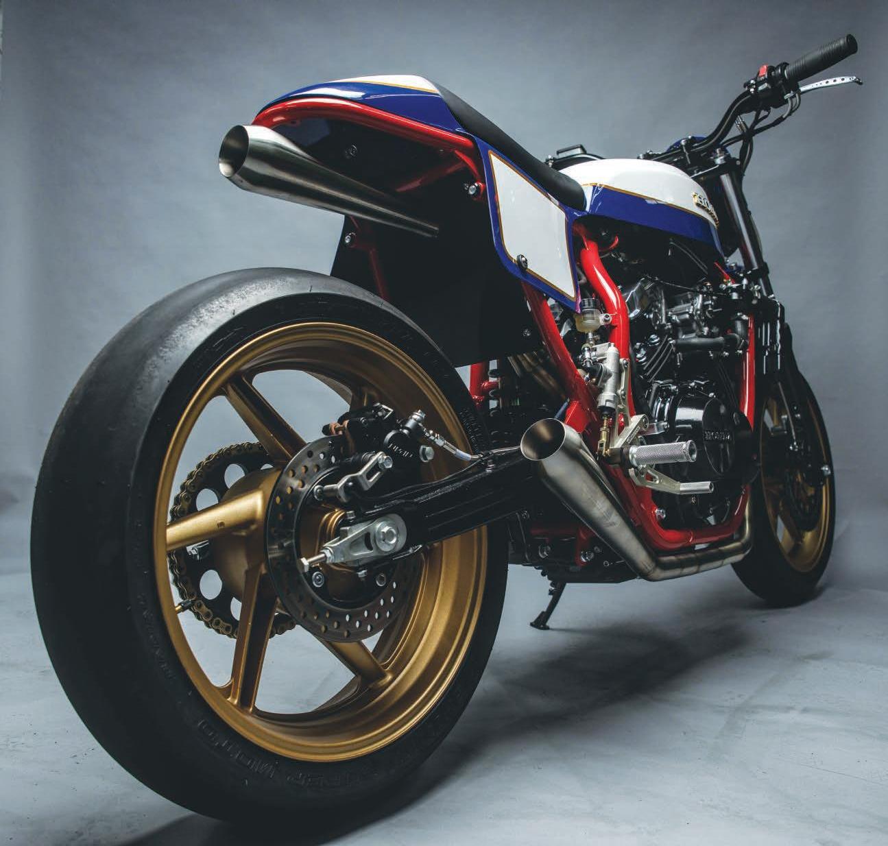 1983 Honda V45 Magna Cafe