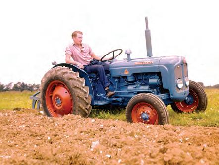 Fordson Dexta All you need to know about the Dexta and its Super ...