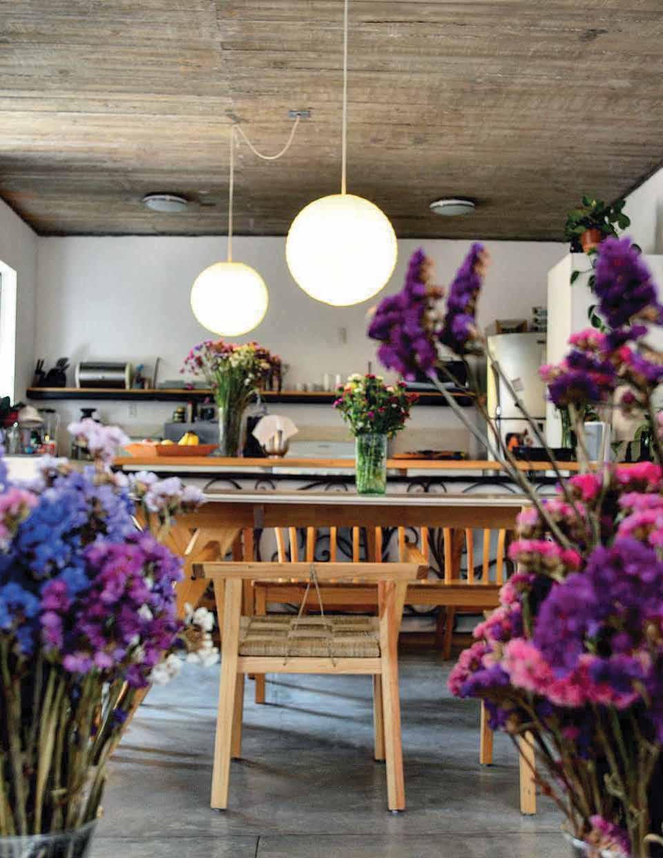 Robert Allen Dining Collection by Robert_Allen_Design - Issuu