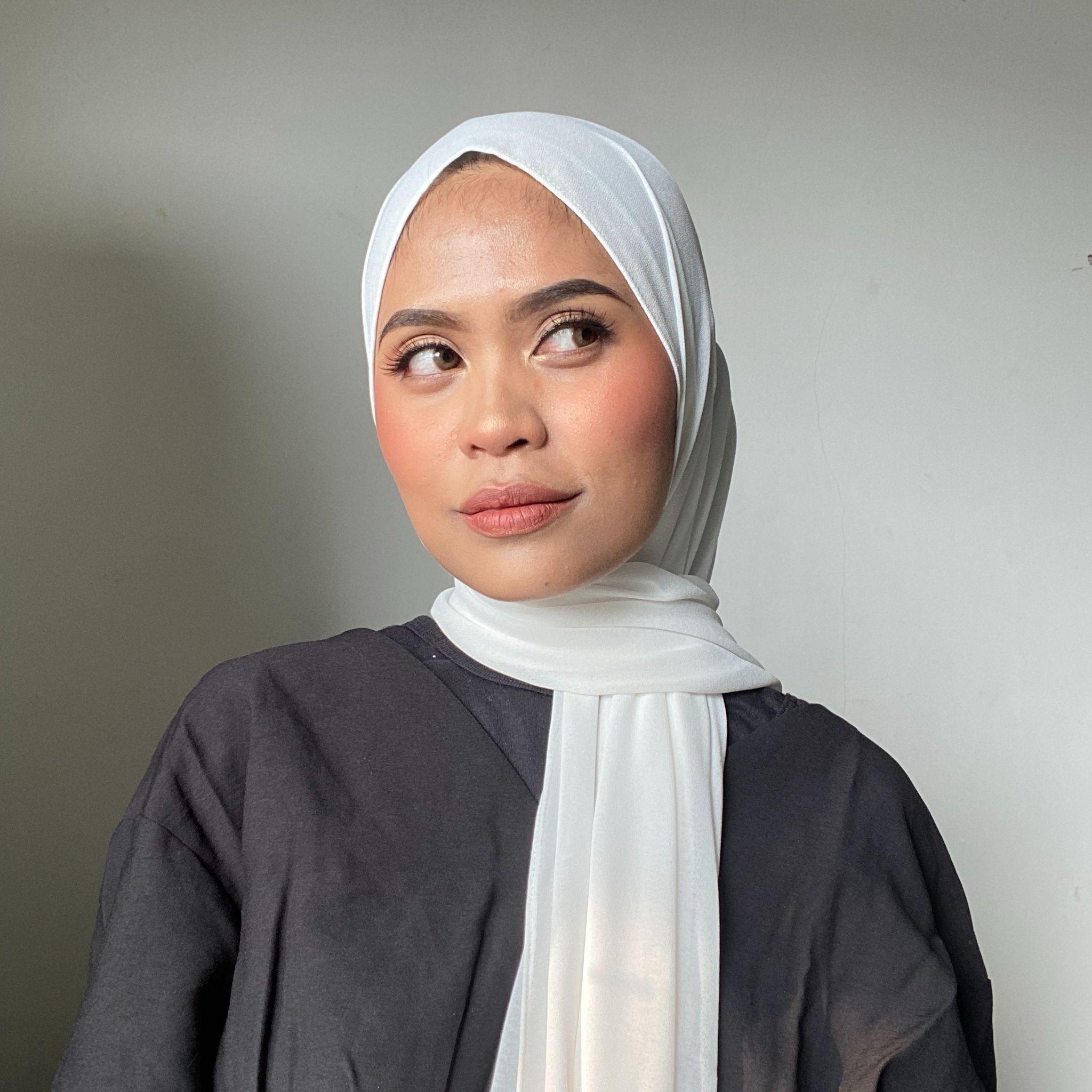 Social Media & Content Specialist Portfolio - Raisha Bani by Raisha ...