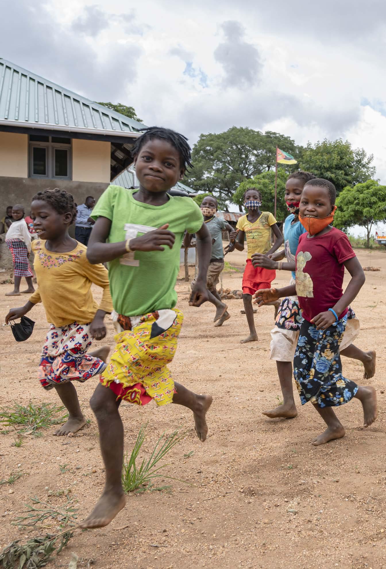 Annual report 2021 by Helpcode Italia - Issuu