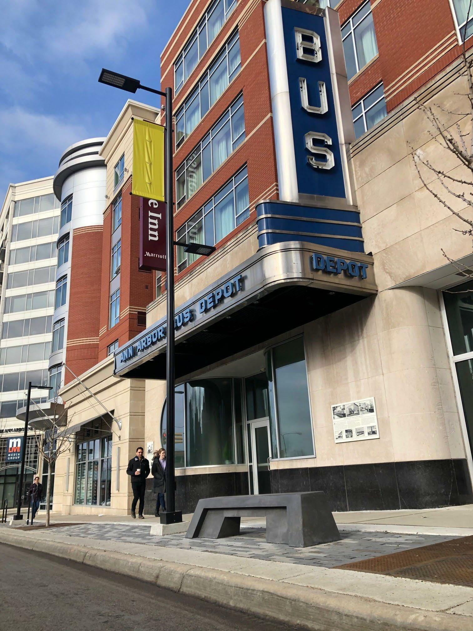 Studio 431 - installations by design_culture_craft - Issuu