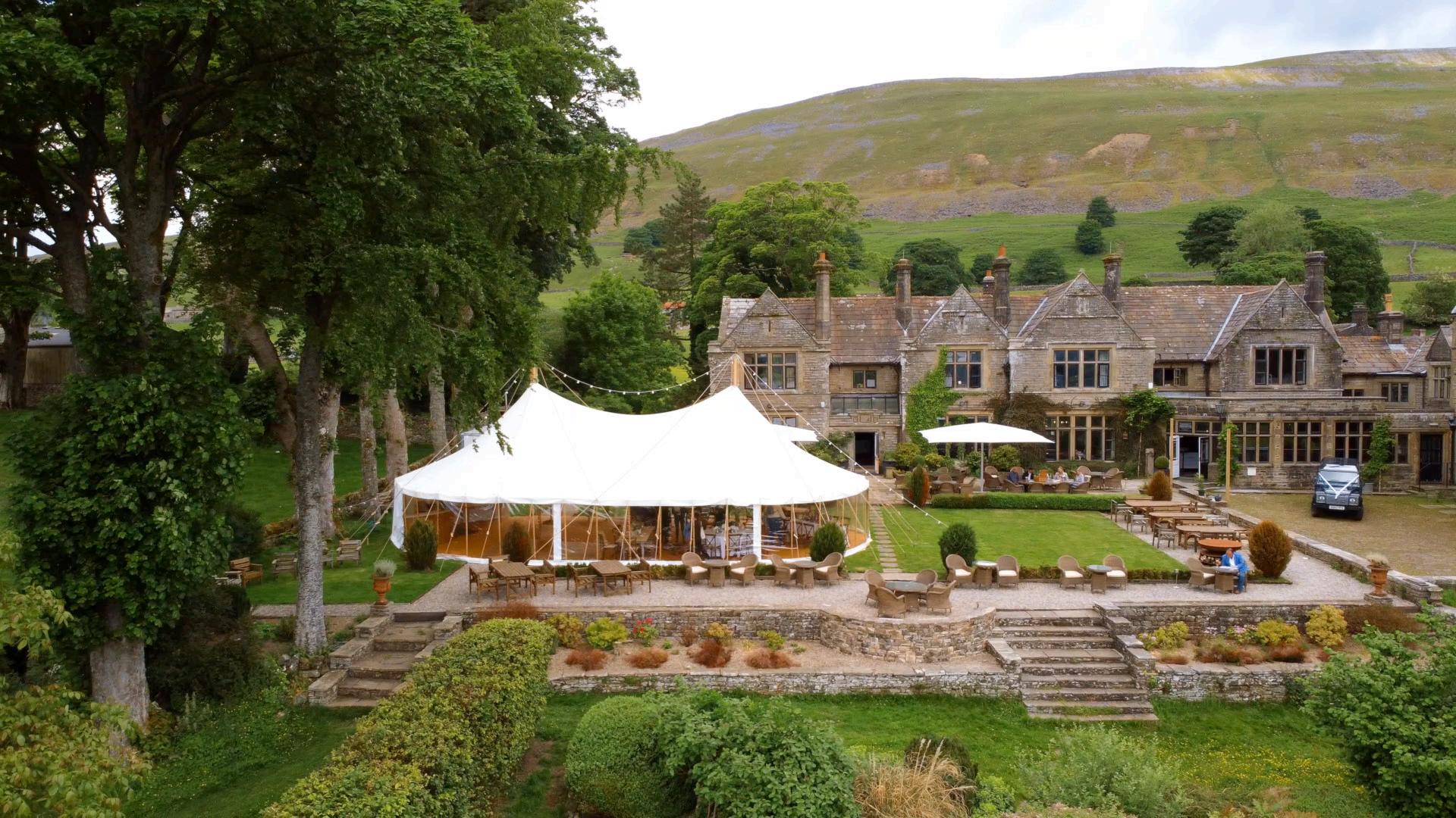 Simonstone Hall Wedding Brochure by Simonstone Hall Hotel - Issuu