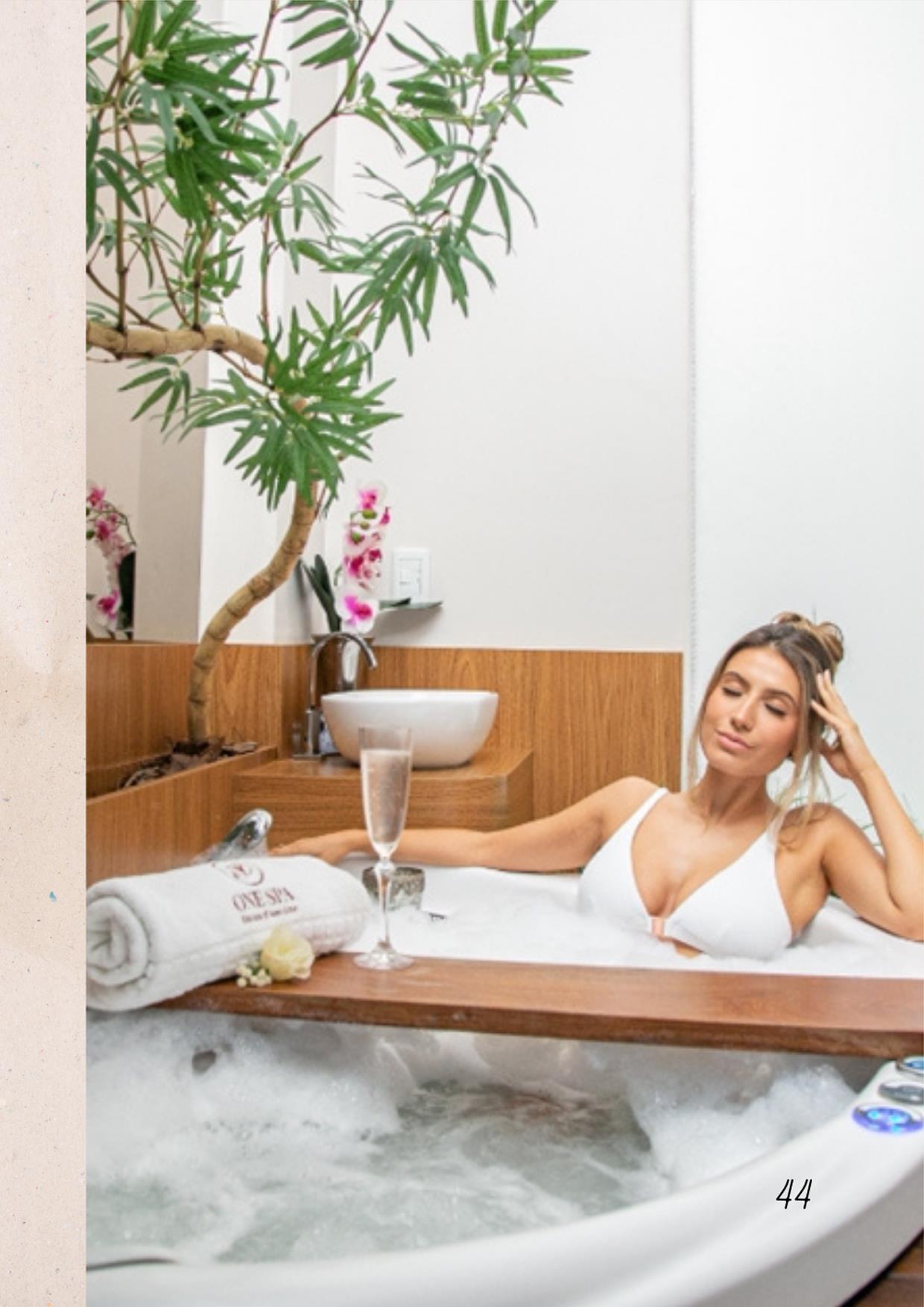 TFG UNIMAR 2022 - CF Clinic - Estética e bem-Estar by CamilaColomboFranchini - Issuu