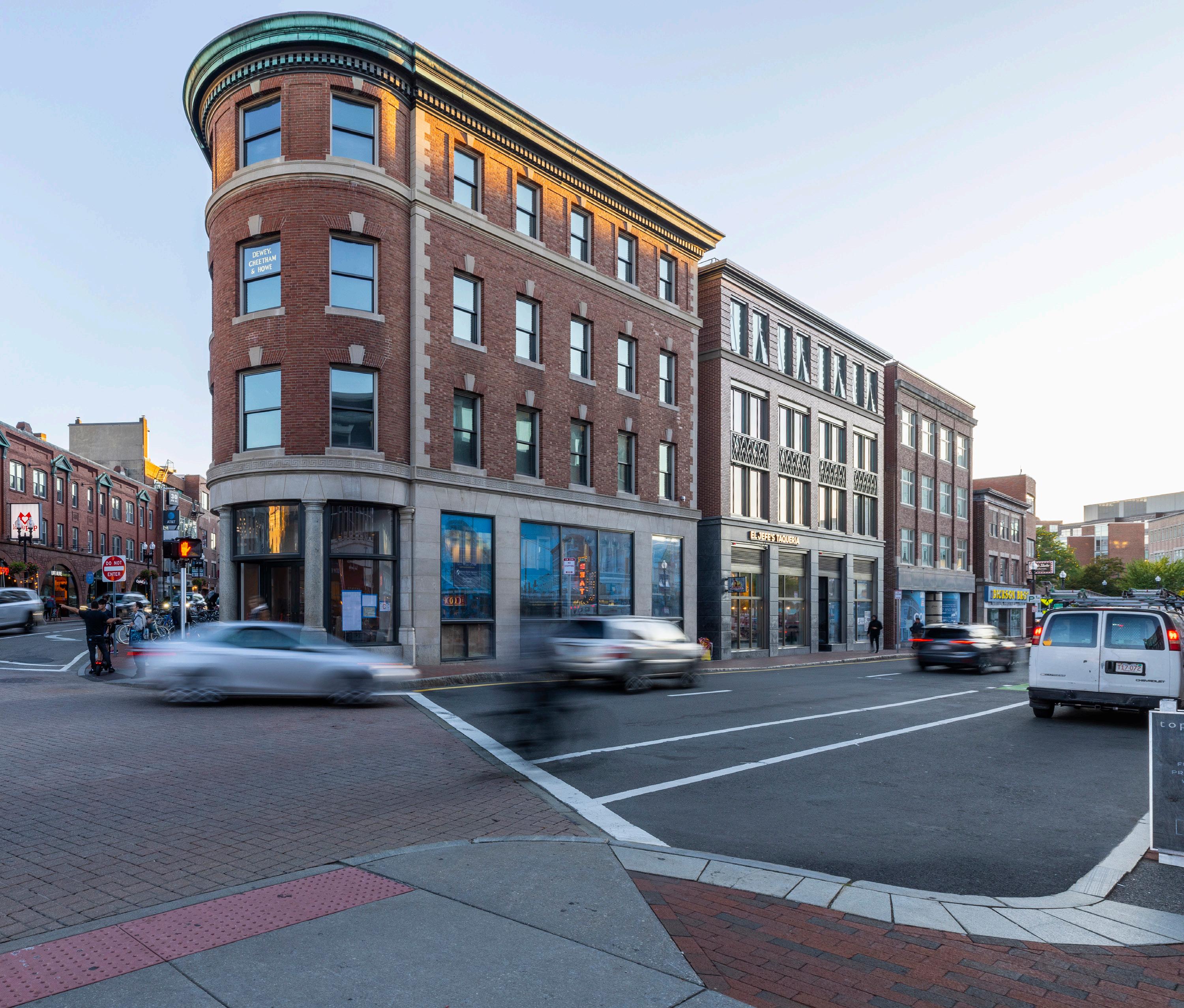 The Abbott Digital Brochure Nov '22 by Regency Centers - Issuu