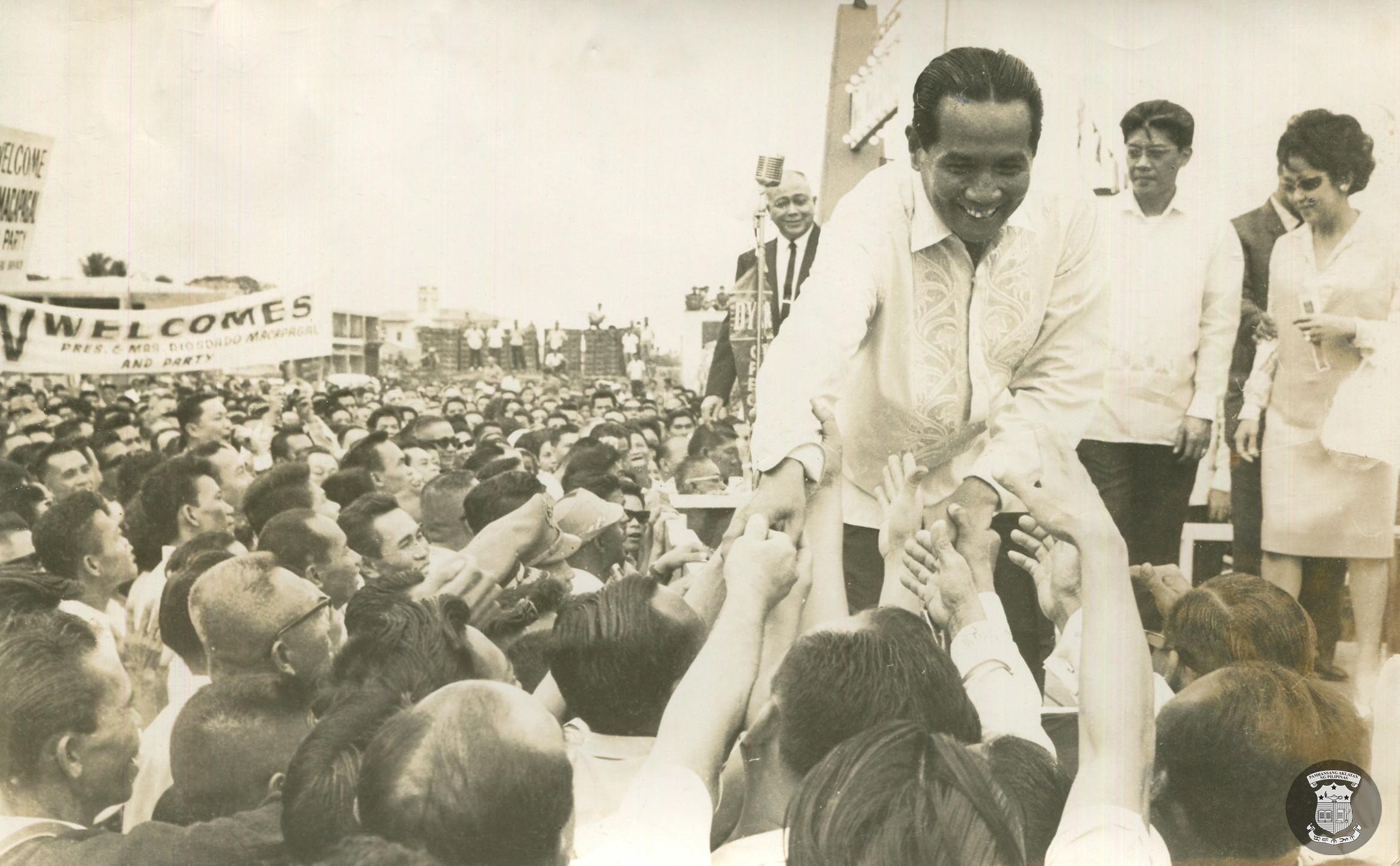 PHILIPPINES HISTORICAL FOUNDATION OF CURRICULUM by MARCO JAY GRACILLA ...