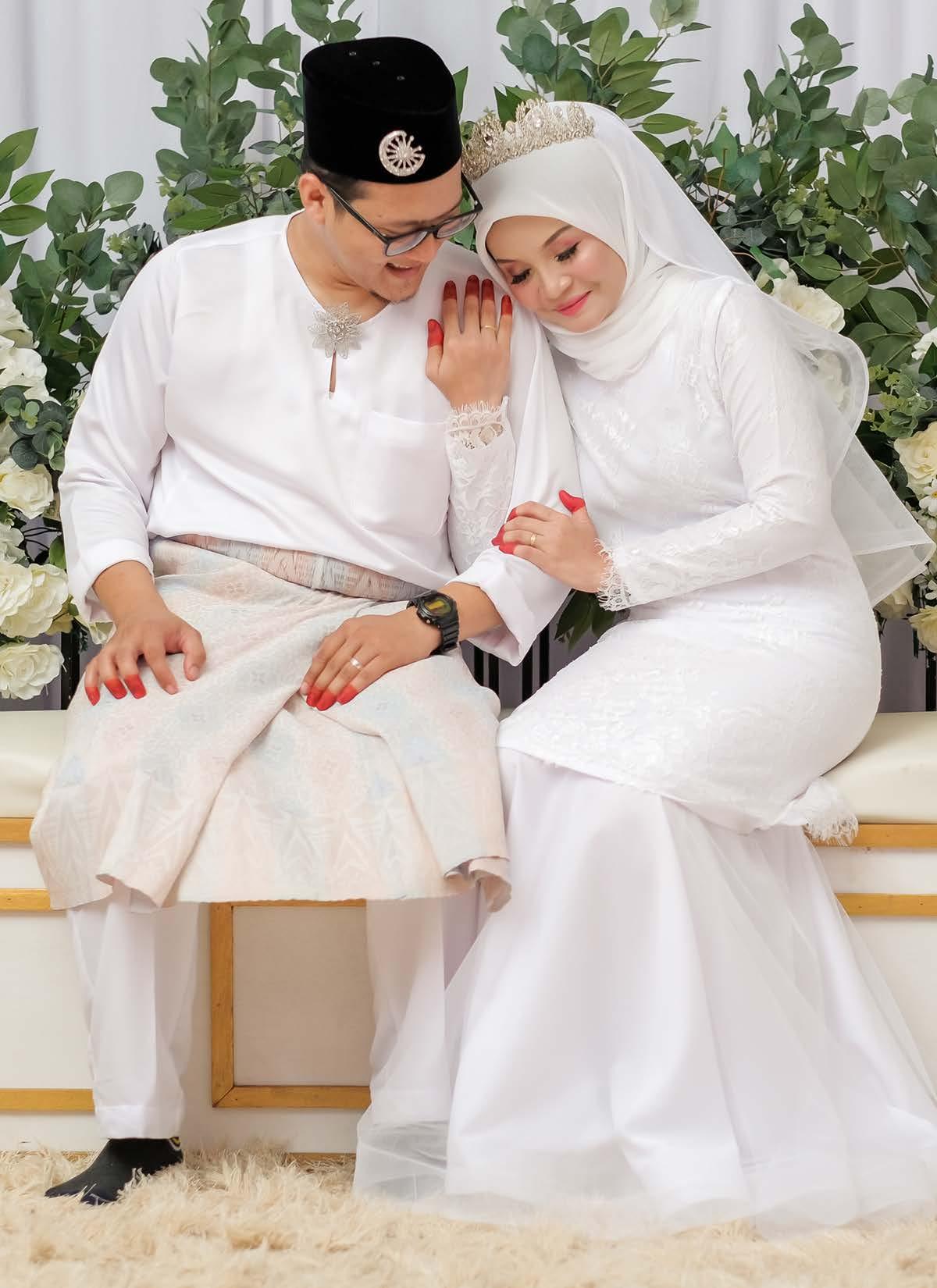 romantic-malay-wedding-mpc-8x11 by Photobook Worldwide - Issuu