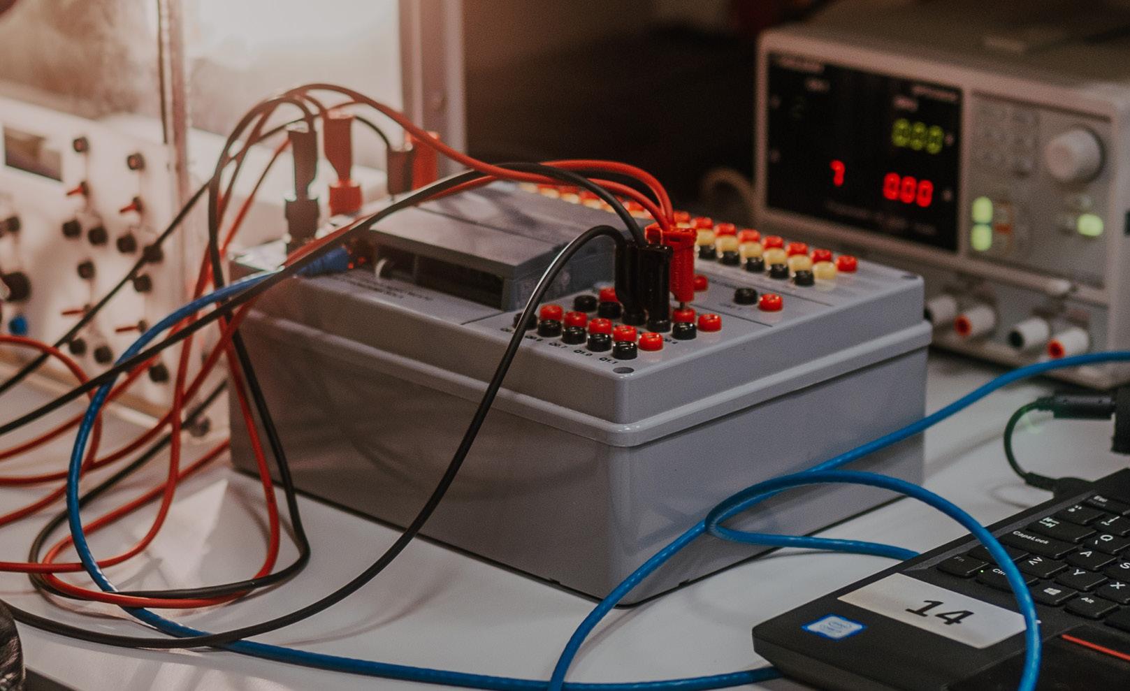 elektro rev1 by Simon Mele - Issuu