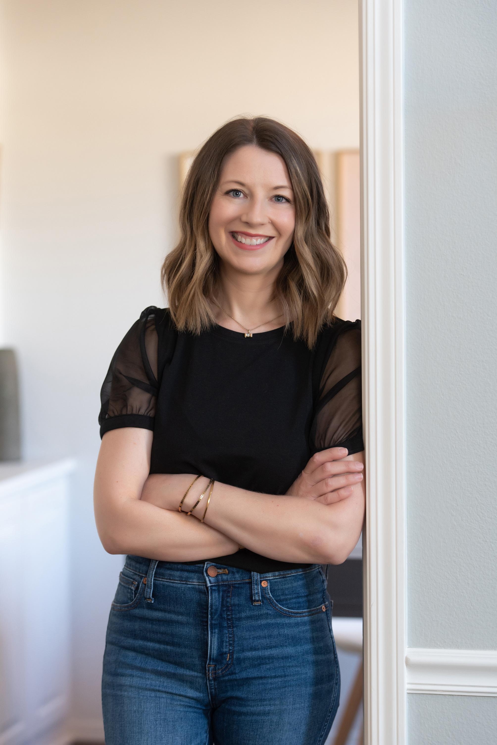 Selling a Home with Robin Hakeman, Living Room Realty by ...