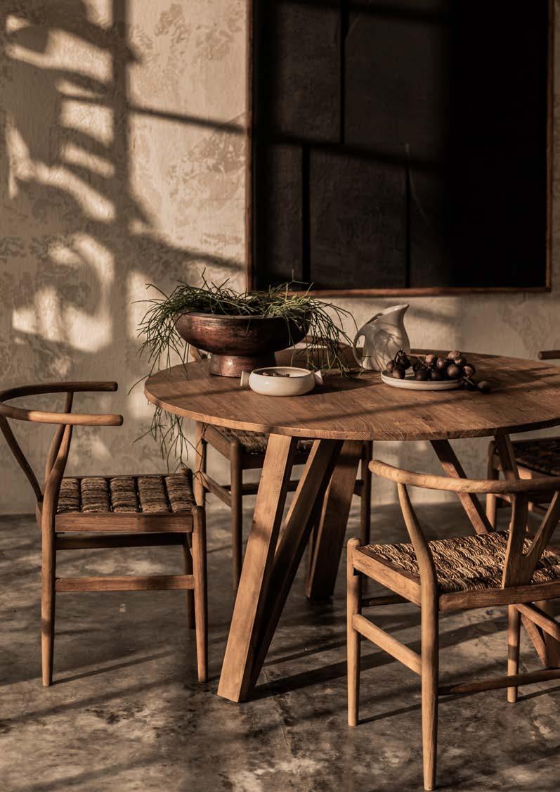 The Caterpillar collection consists of a number of classically designed ...