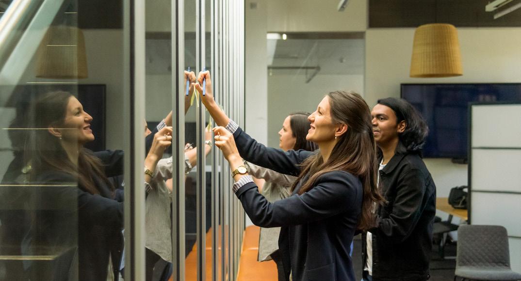 [RMIT] Postgraduate Guide 2023 by RMIT University Vietnam - Hanoi ...