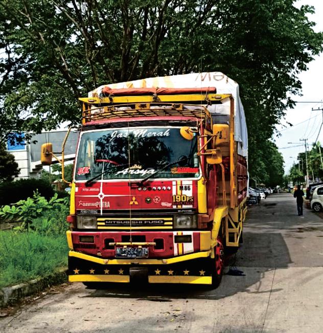 SEWA TRUK FUSO GRESIK by SMB CARGO TRANS - Issuu