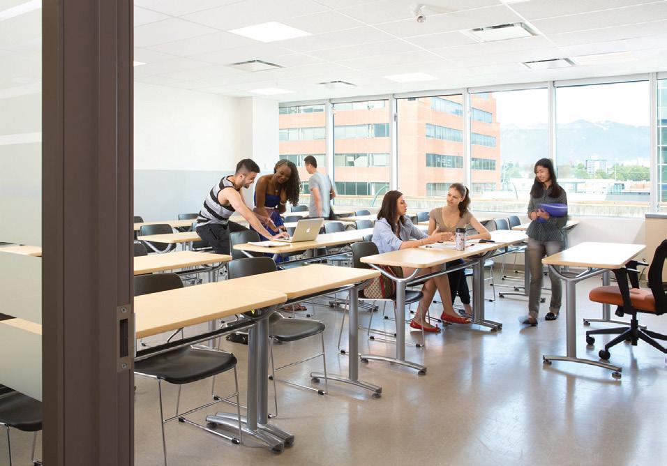 2023/2024 Columbia College Viewbook - High School Programs (Grade 10-12 ...