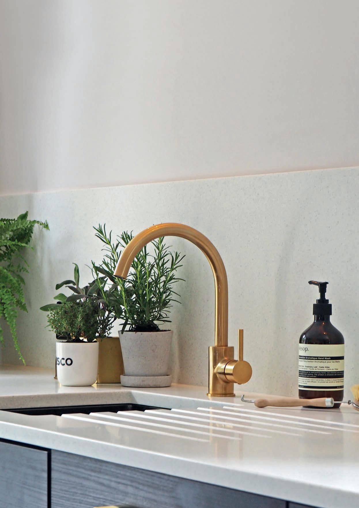 MISTRAL Worktops Brochure by KARONIA Surfaces - Issuu