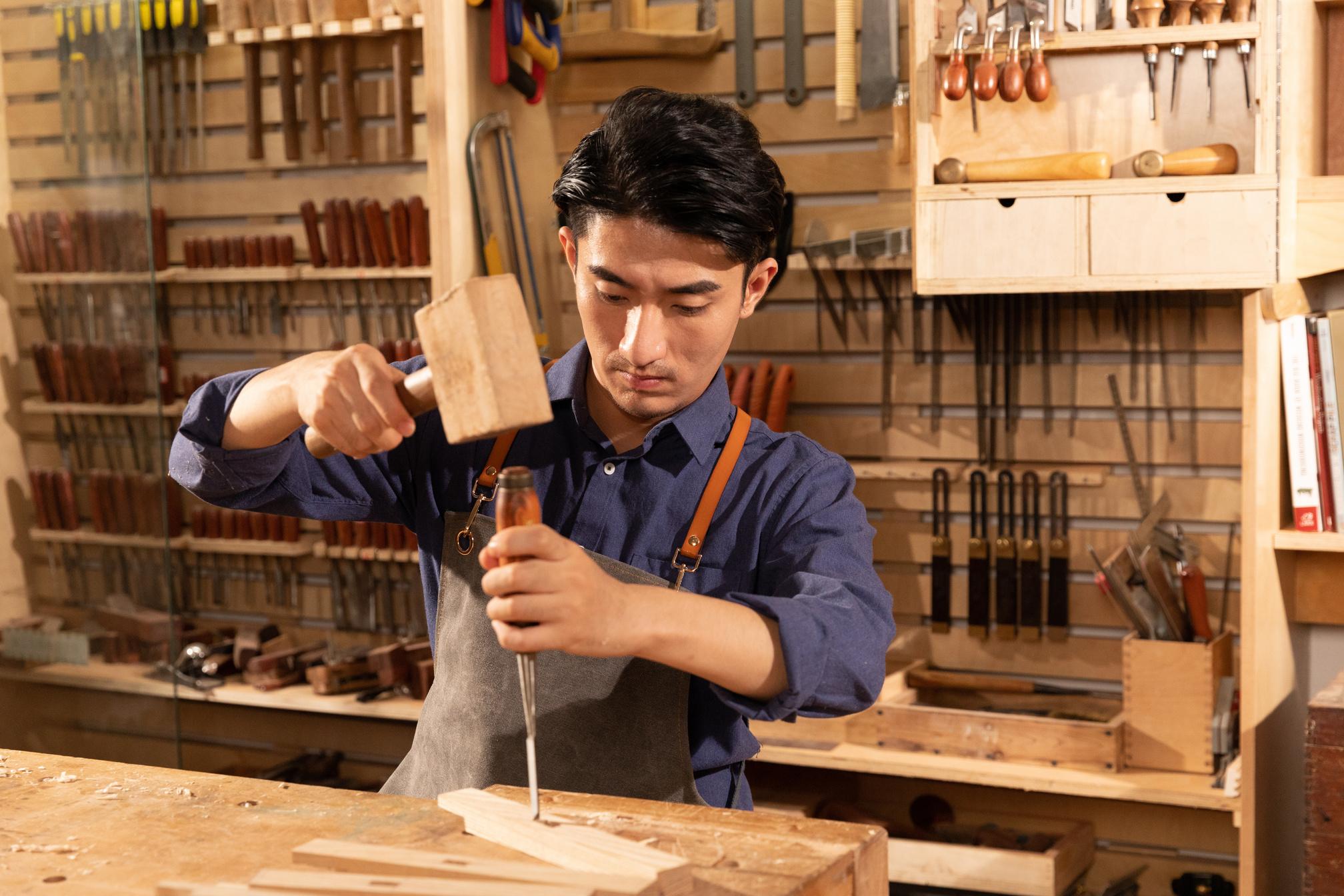 First Time Woodworking A Beginners Guide to Techniques and Projects by Thomas Jackman - Issuu
