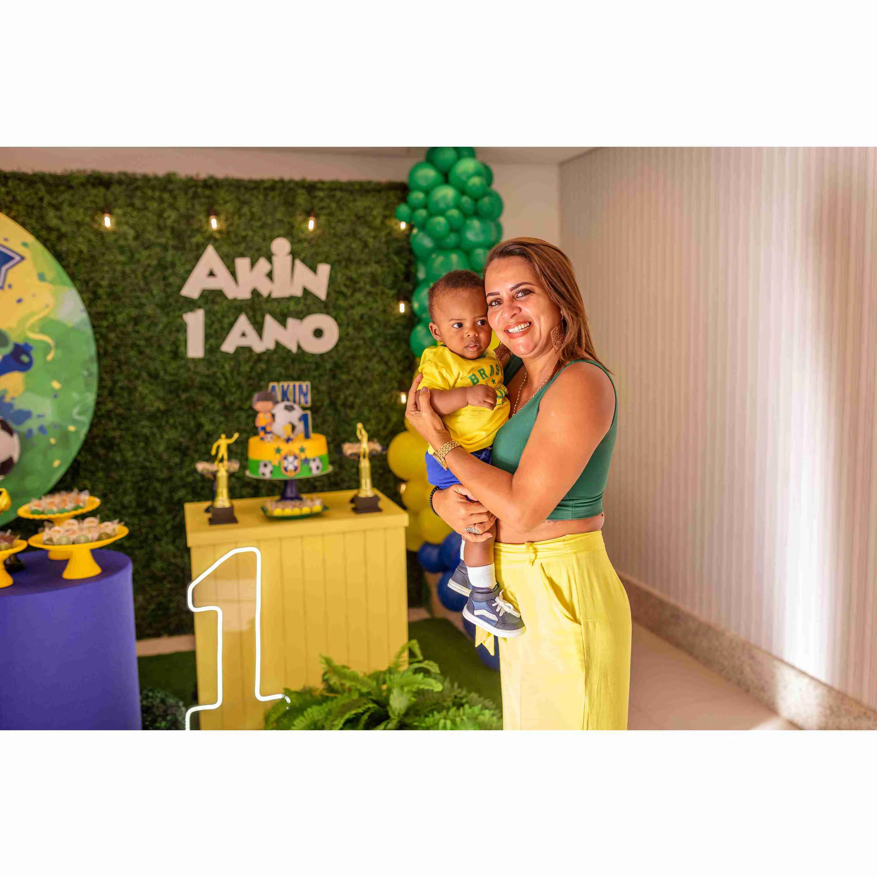 Akin 1 Ano by Sara Regis - Foto Amor - Issuu