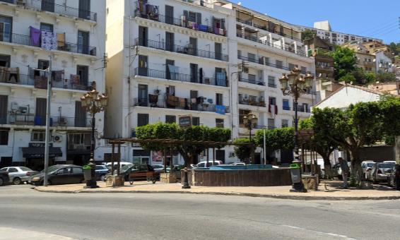 balade urbaines au sein d'un boulevard '' Bd Krim Belkacem. Alger'' by MESSAADIA Lilia - Issuu