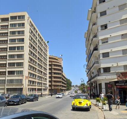 balade urbaines au sein d'un boulevard '' Bd Krim Belkacem. Alger'' by MESSAADIA Lilia - Issuu