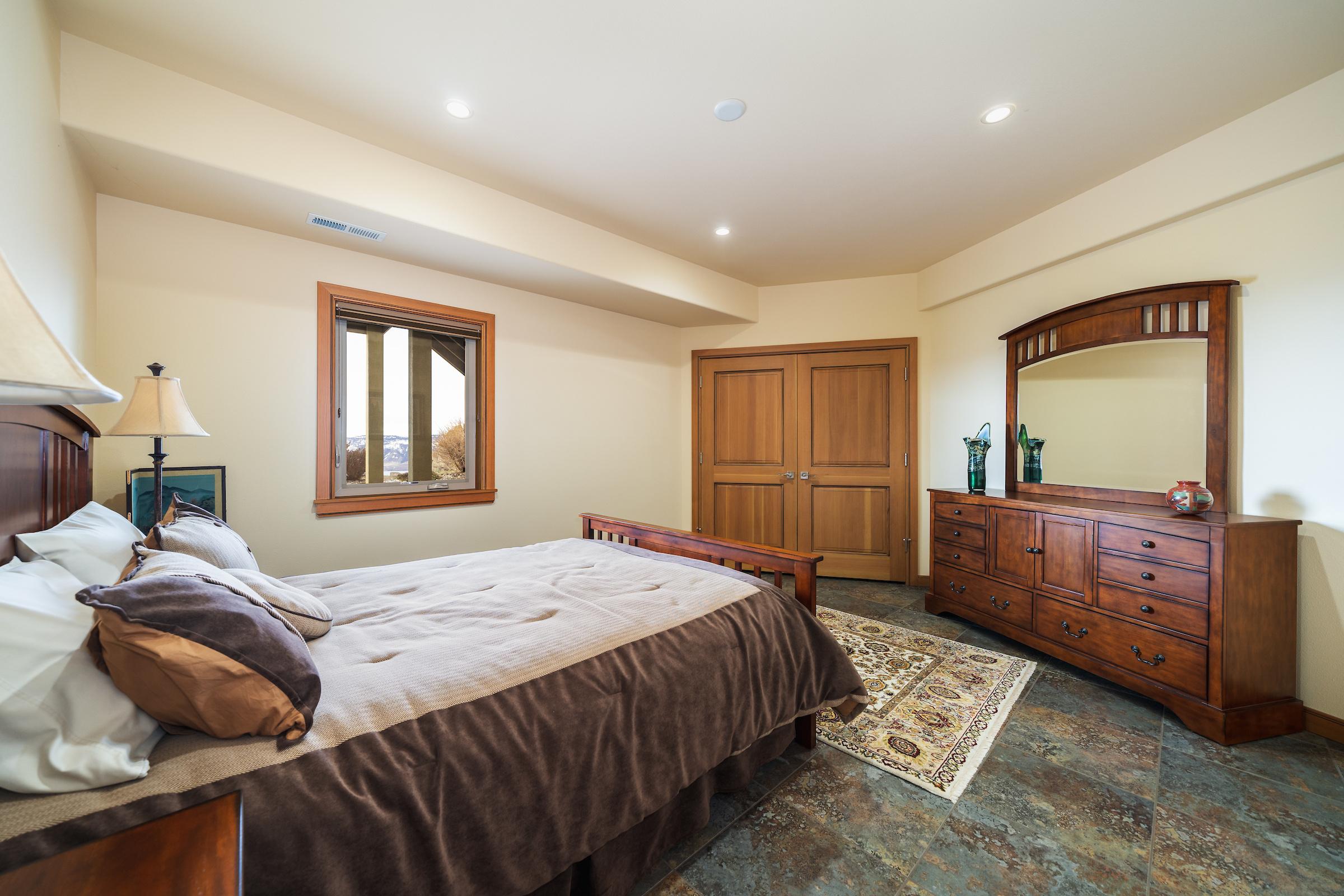 Paradise Retreat by Martina Austin - Issuu