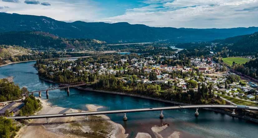 Castlegar Visitor Guide by Kootenay Rockies Tourism - Issuu