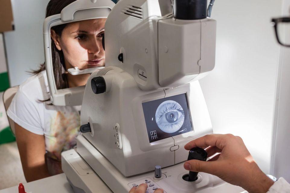 Computerised Eye Test In Thakur Village Kandivali East The Vision Computerised Eye Test In Thakur Village Kandivali East The Vision