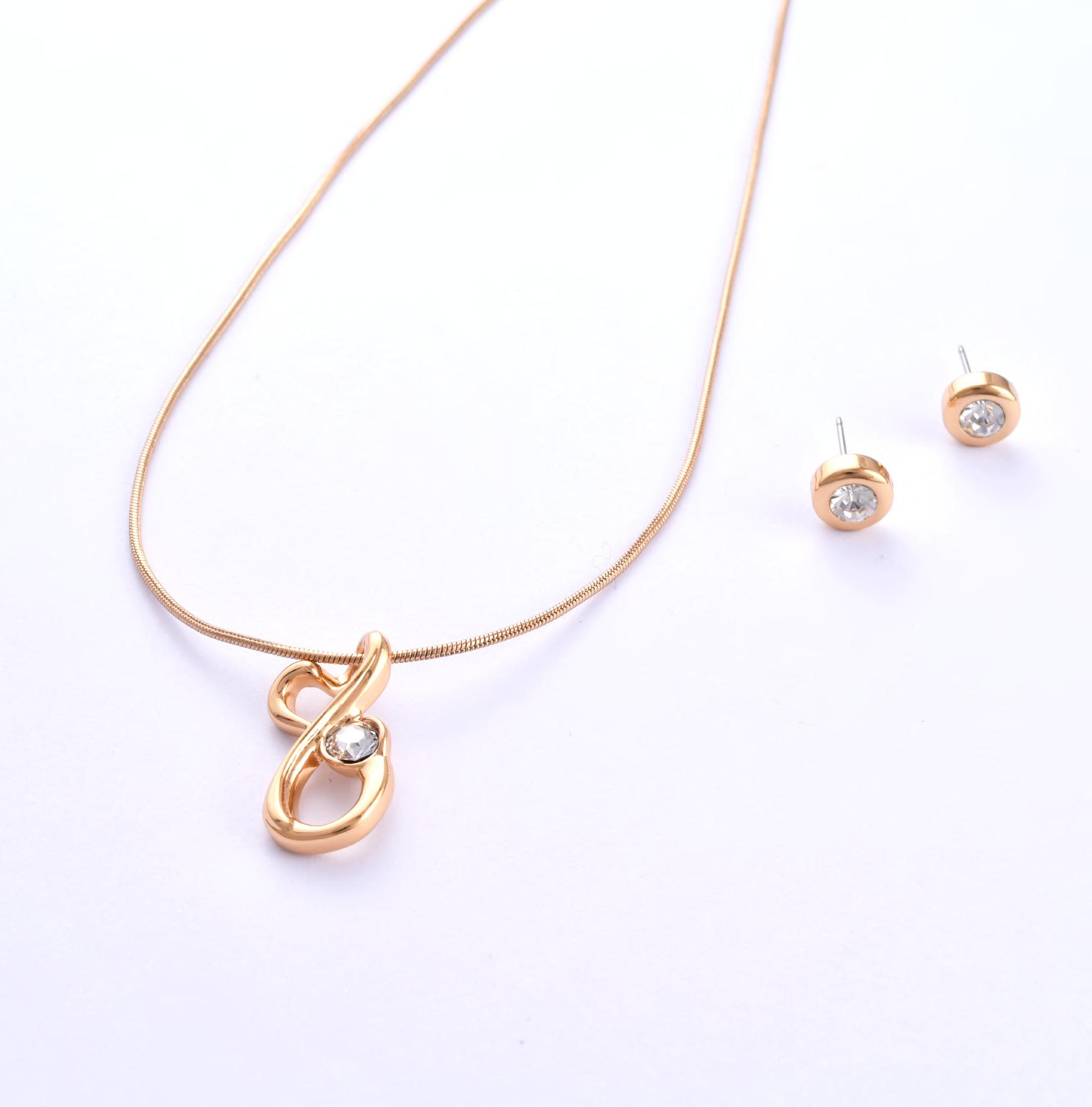 Catalogo Joyería Mayo 2023 by Finart SAS - Issuu