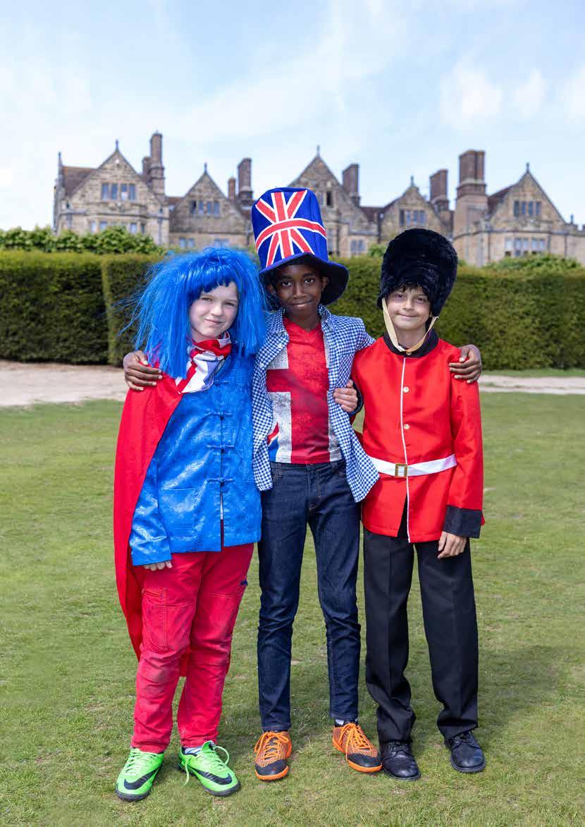 The Somerhill Review 2021-2022 by cbox-somerhill - Issuu