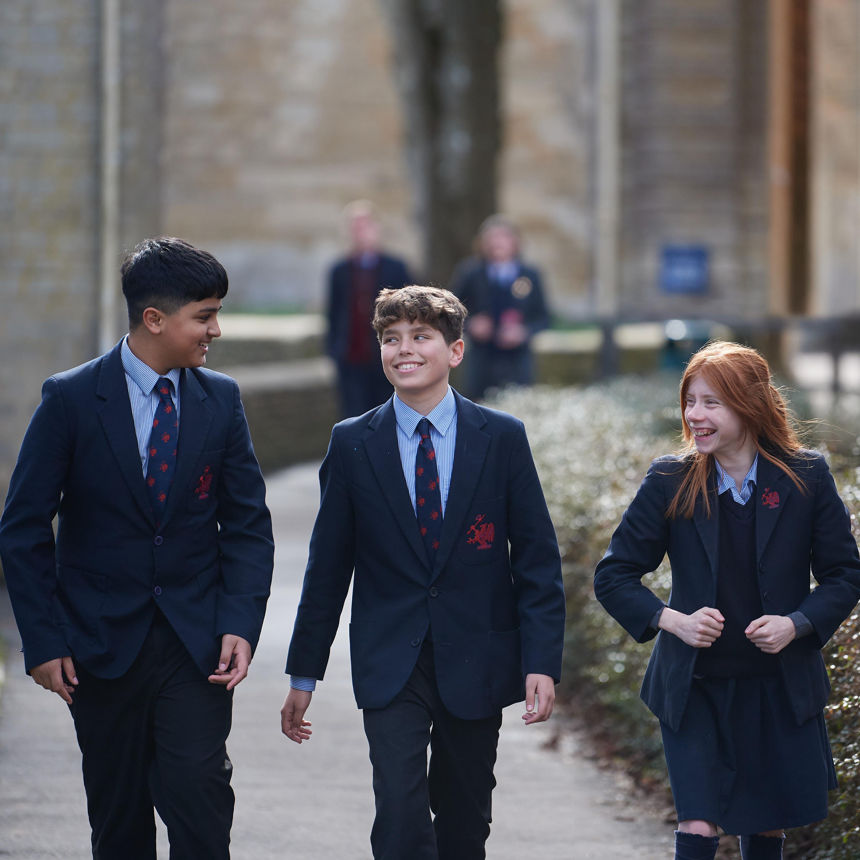 International Prospectus 2023/24 by Rendcomb College - Issuu