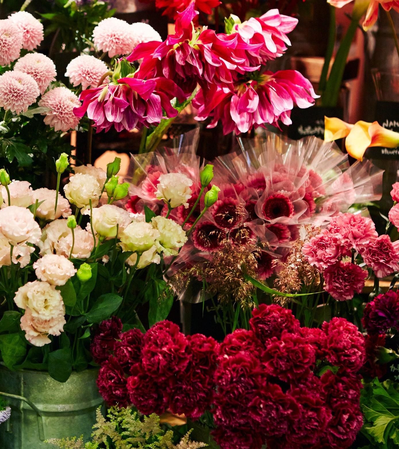 EXQUISITE FLOWER DELIVERY IN MIAMI - MORE THAN FLOWERS by MORE THAN ...