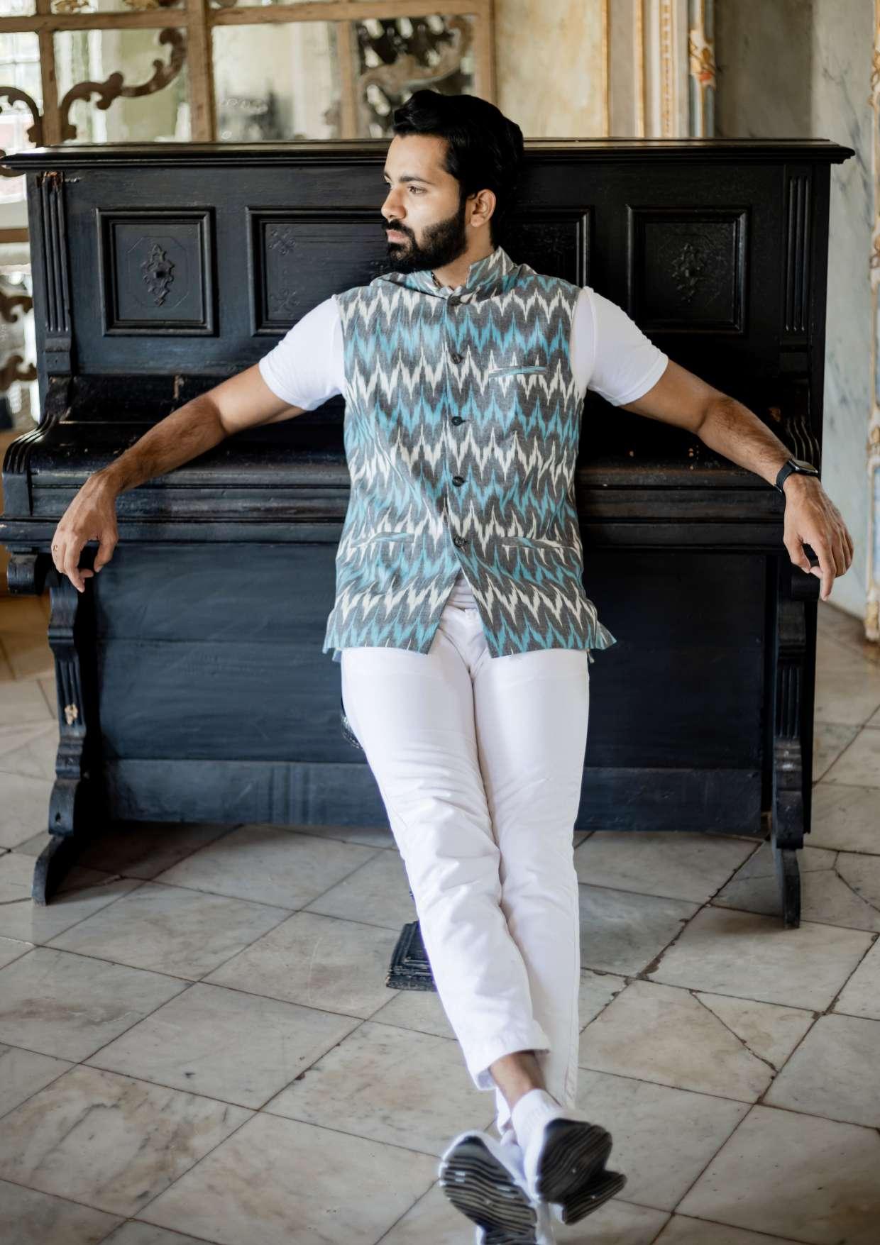 Yash Karpe - A well-known Goan model & actor - Issuu