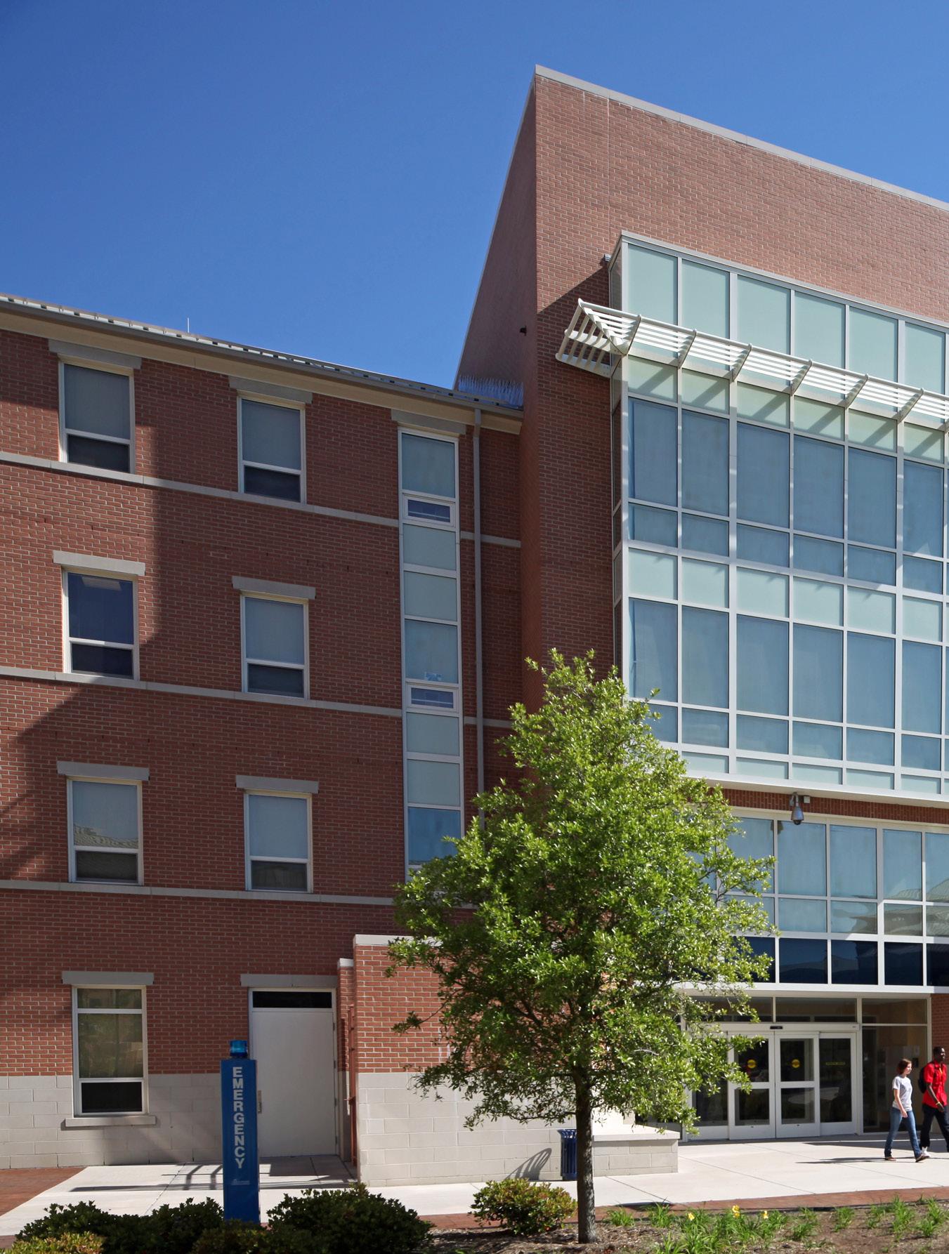 Move-In Guide 2023-2024 by ODU Housing - Issuu