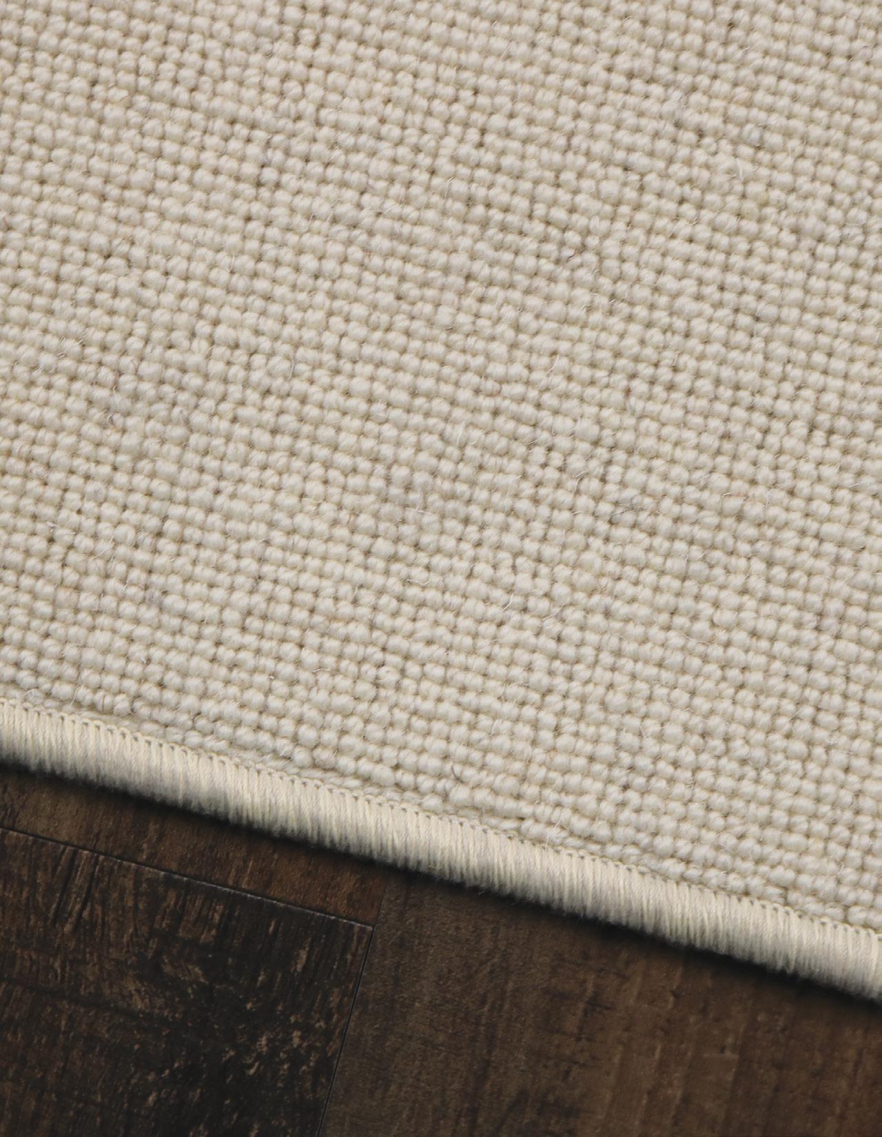 Fibreworks Wool & Wool Blends Look Book Volume 23.6 by Fibreworks - Issuu