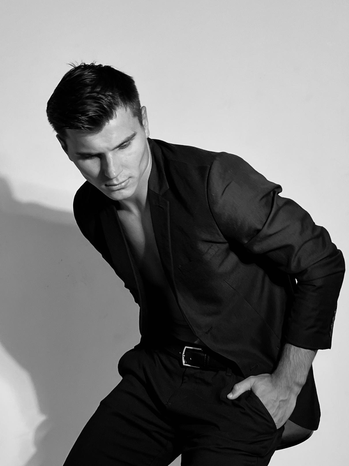 Untitled Design by Camera Commando - Issuu