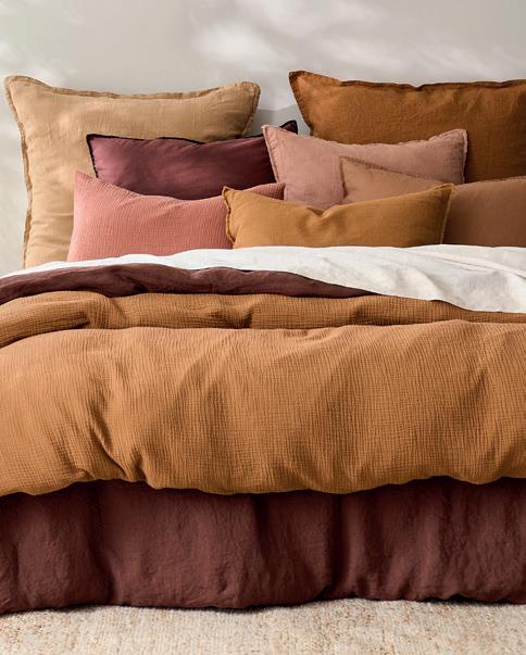 Bedding Look Book UK 2023 by issuu.ampm - Issuu