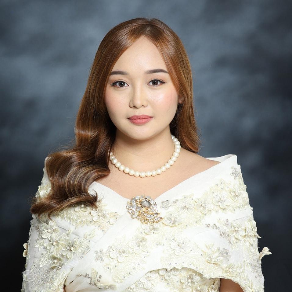 Acuna - Portfolio by Trina Acuna - Issuu