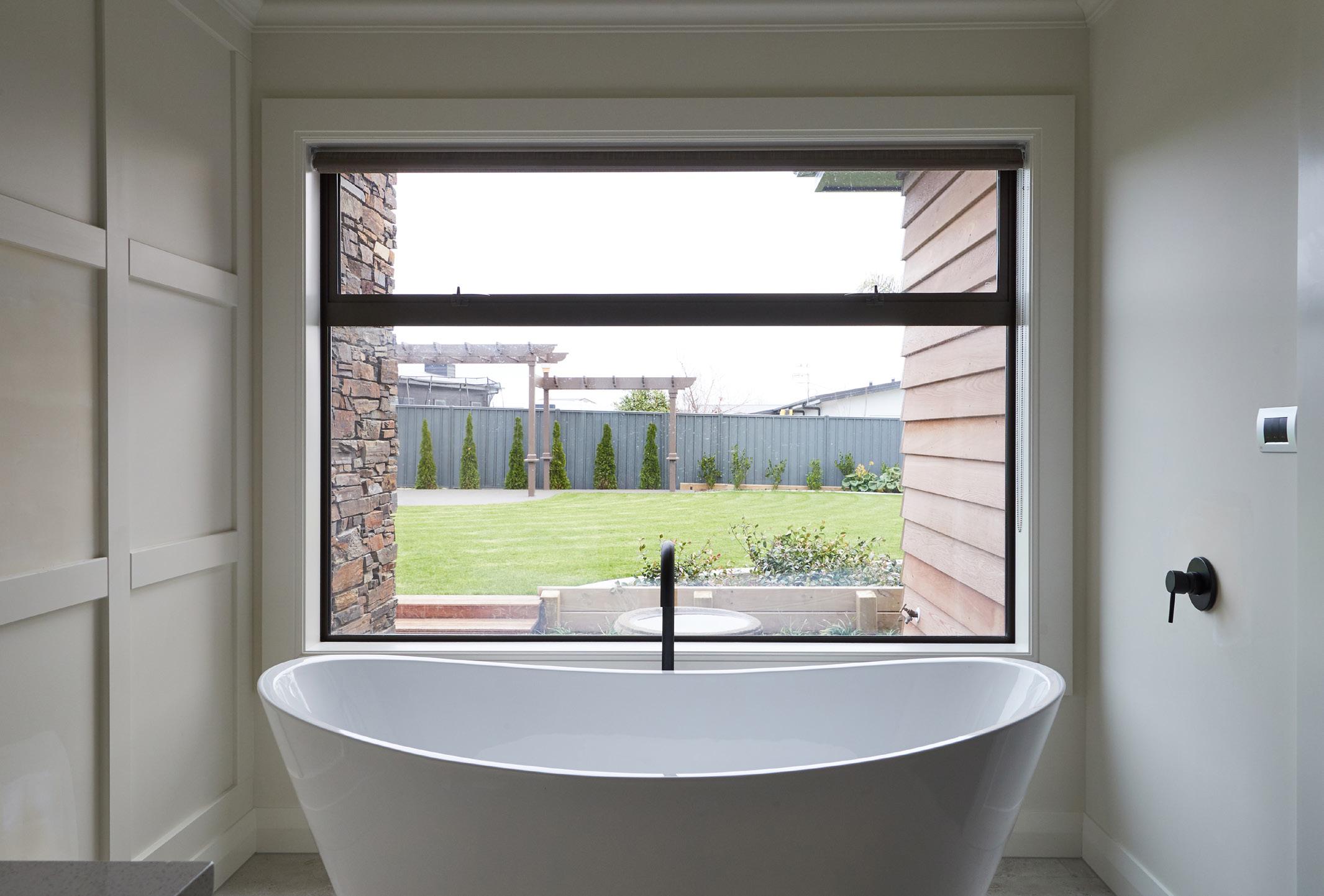 APL Specifier Guide by APL Window Solutions - Issuu