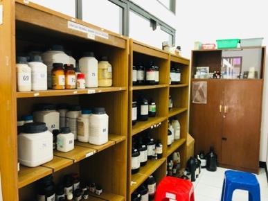 Pencatatan Penggunaan Alat & Bahan Secara Digital Di Laboratorium ...