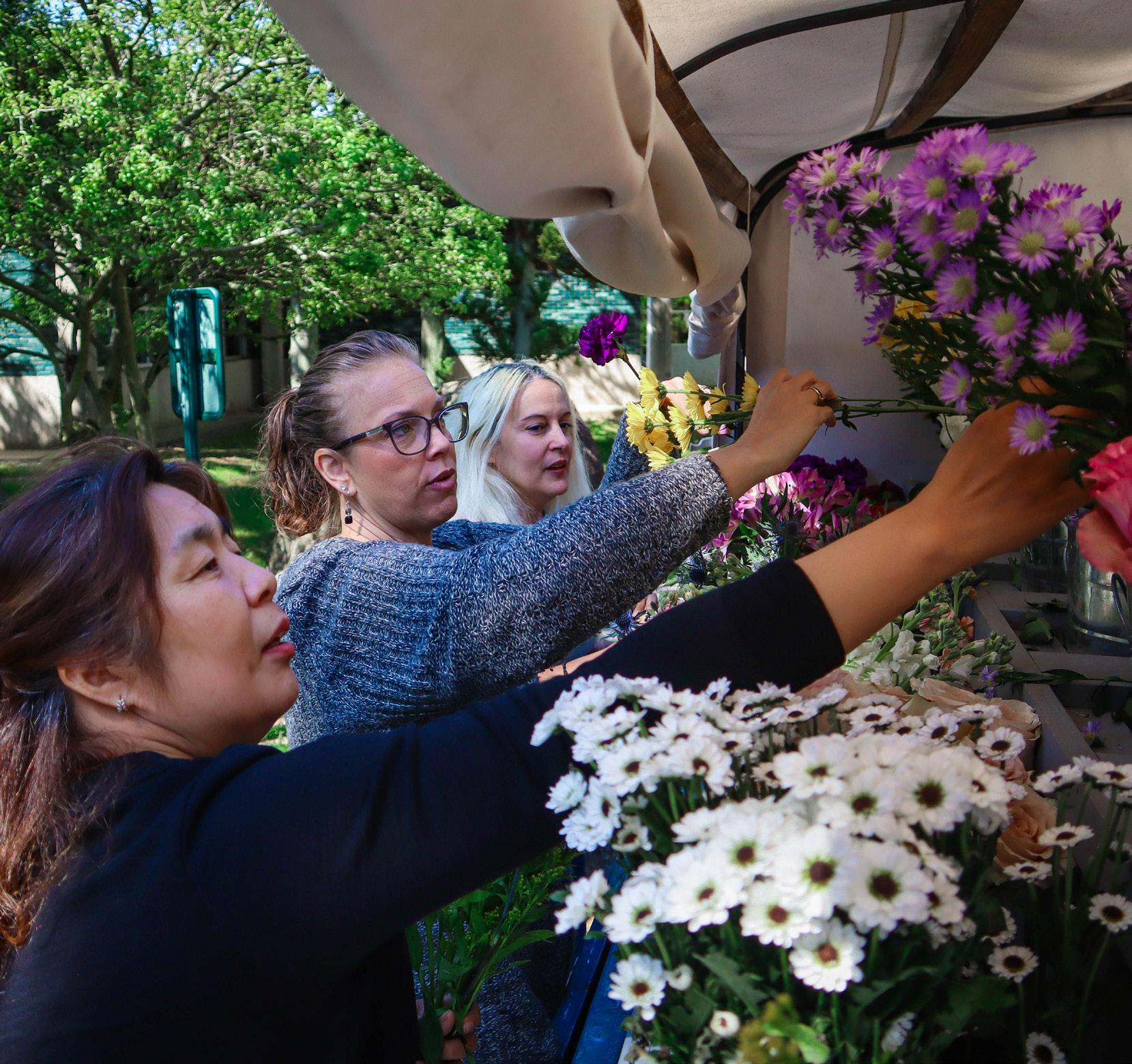 The Parent's Guide to Giving and Getting Involved 2023-2024 by Stuart ...