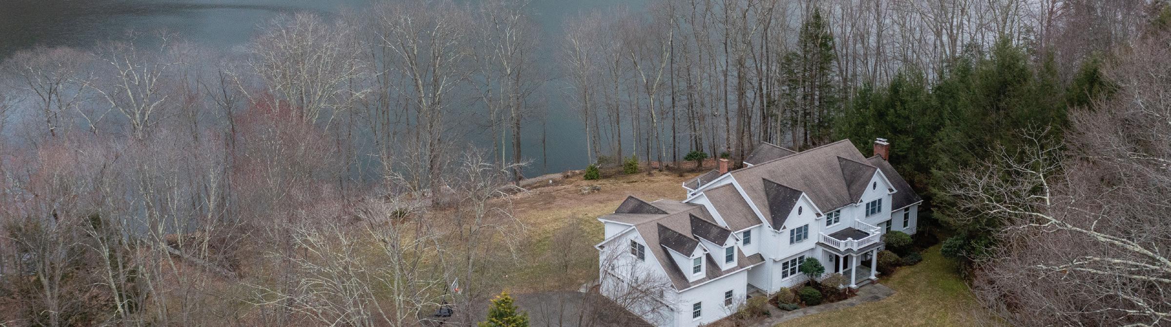 Svetlana & Kelley - Your Waterfront Experts by Catherine_Raveis_RMDS ...