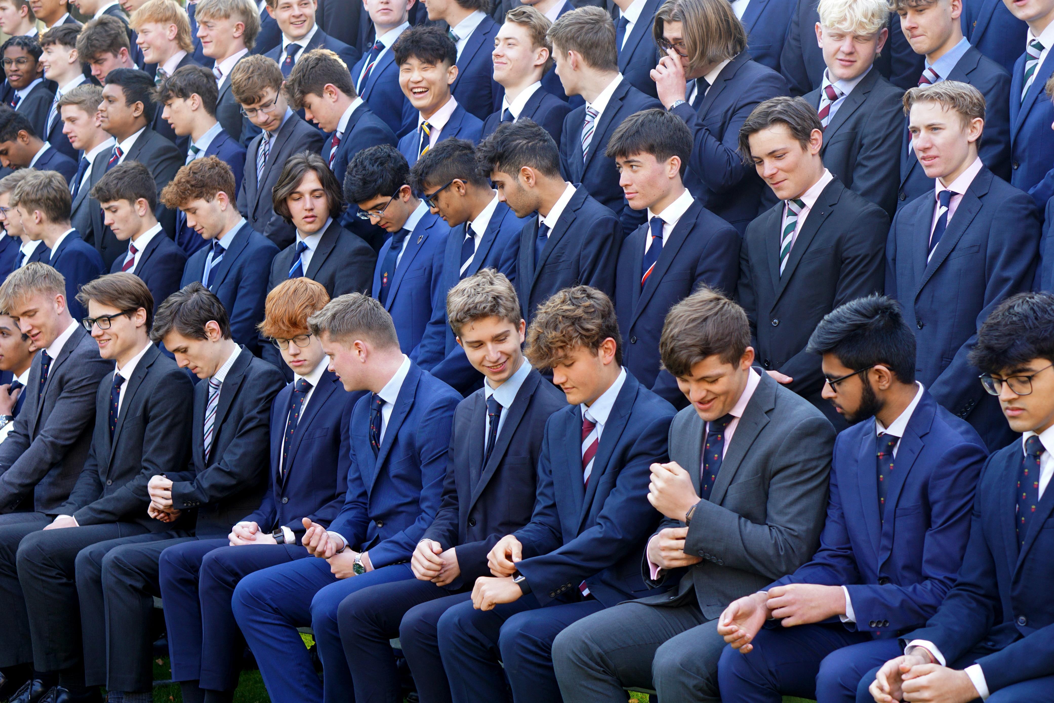 Sixth Form Curriculum Guide by RGS Guildford - Issuu