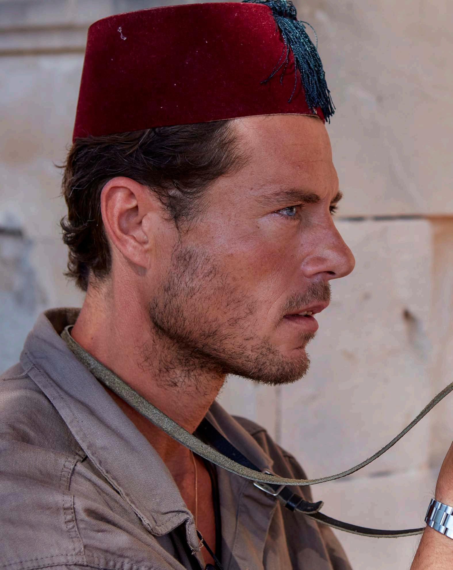 JON PAUL PHILLIPS by selectedartistsandicons - Issuu