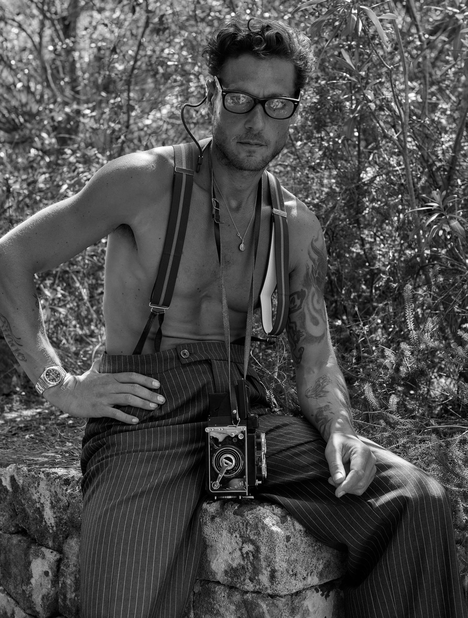 JON PAUL PHILLIPS by selectedartistsandicons - Issuu