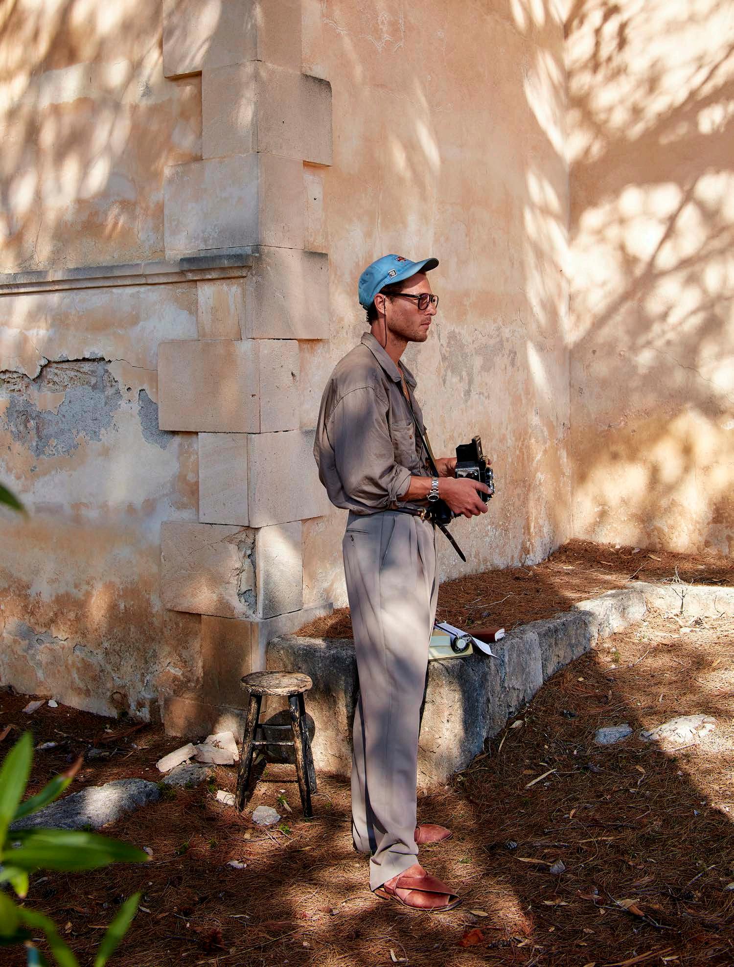 JON PAUL PHILLIPS by selectedartistsandicons - Issuu