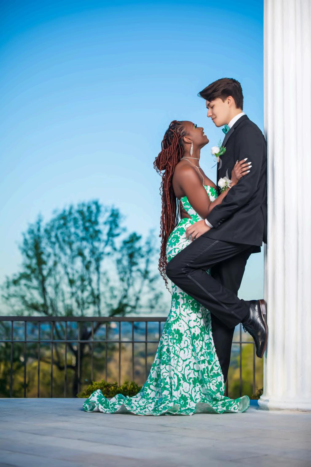 2024 Senior & Prom Guide - LaPic Visuals by LaCheston - Issuu