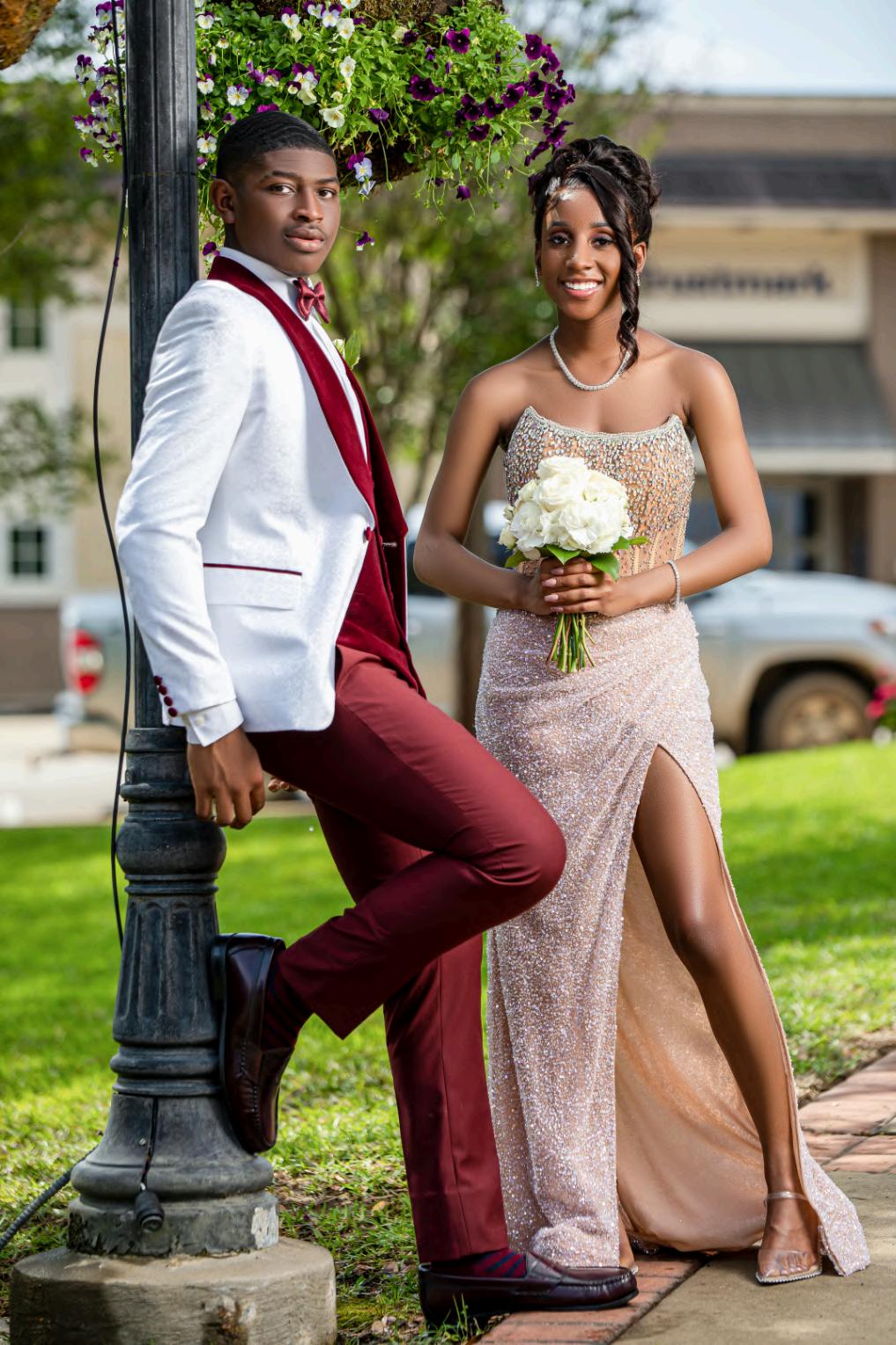 2024 Senior & Prom Guide - LaPic Visuals by LaCheston - Issuu