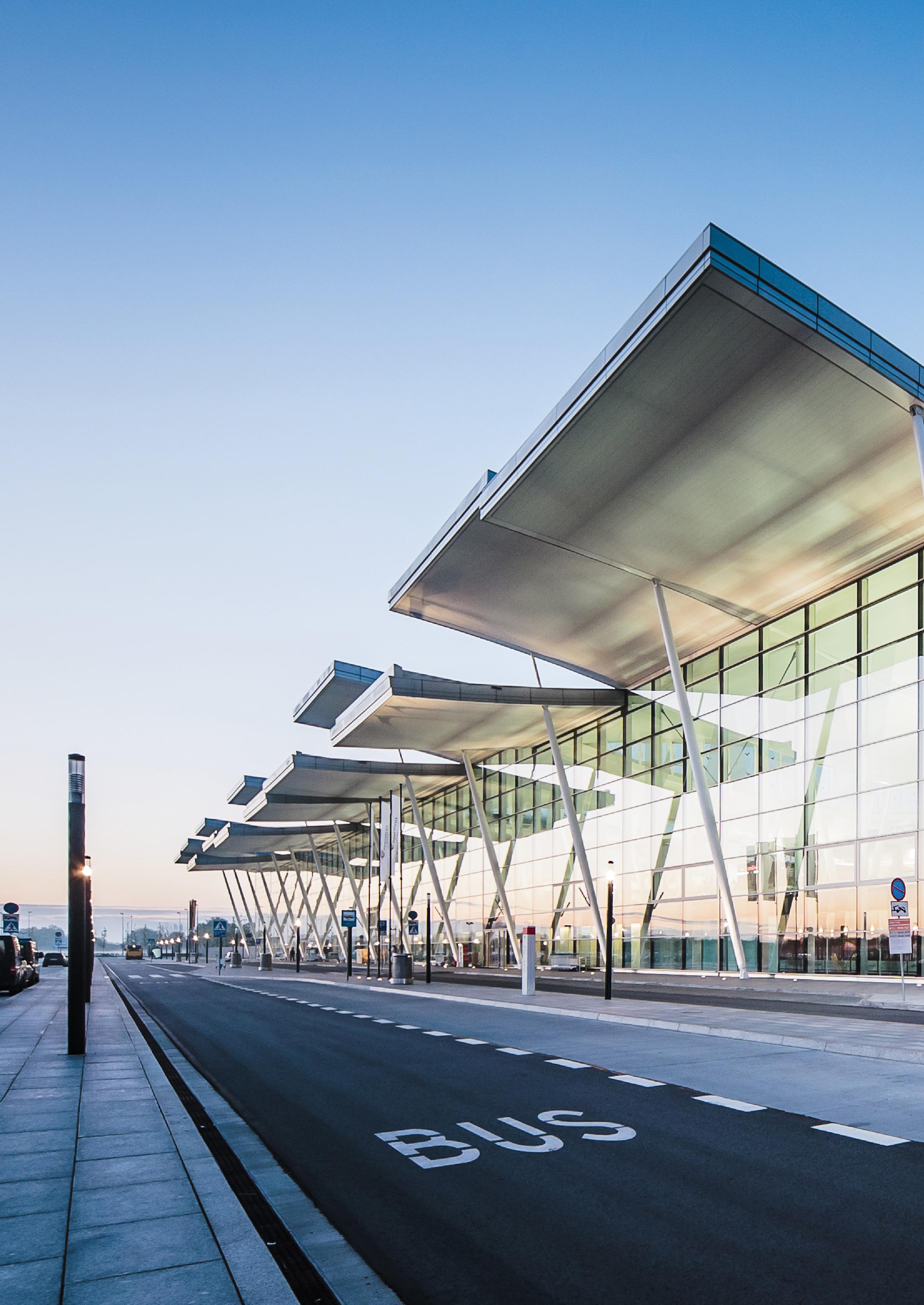 Reynaers Aluminium - Fireproof Systems Brochure 2024 by Reynaers ...