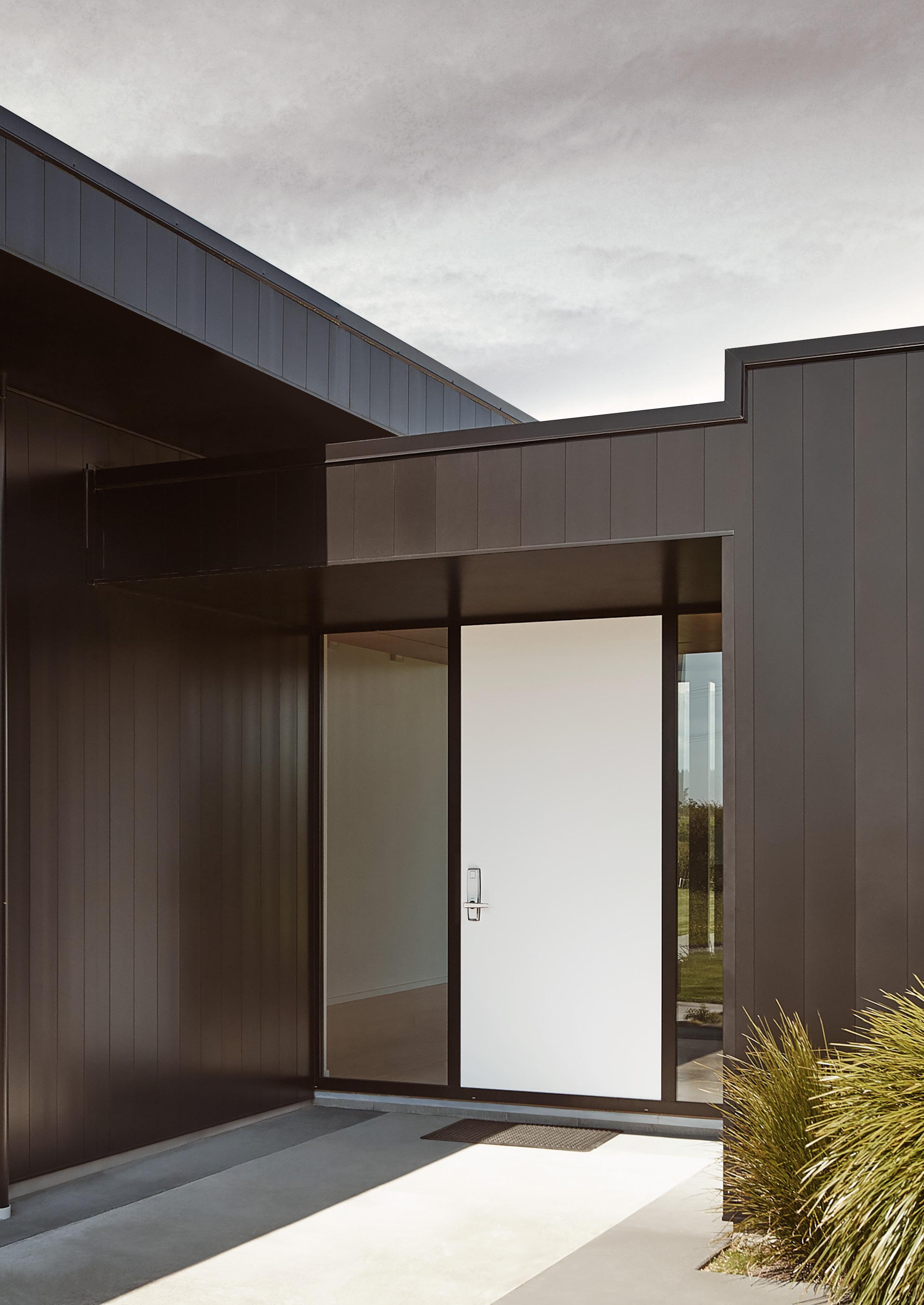 ALTHERM Entrance Doors Brochure by APL Window Solutions - Issuu