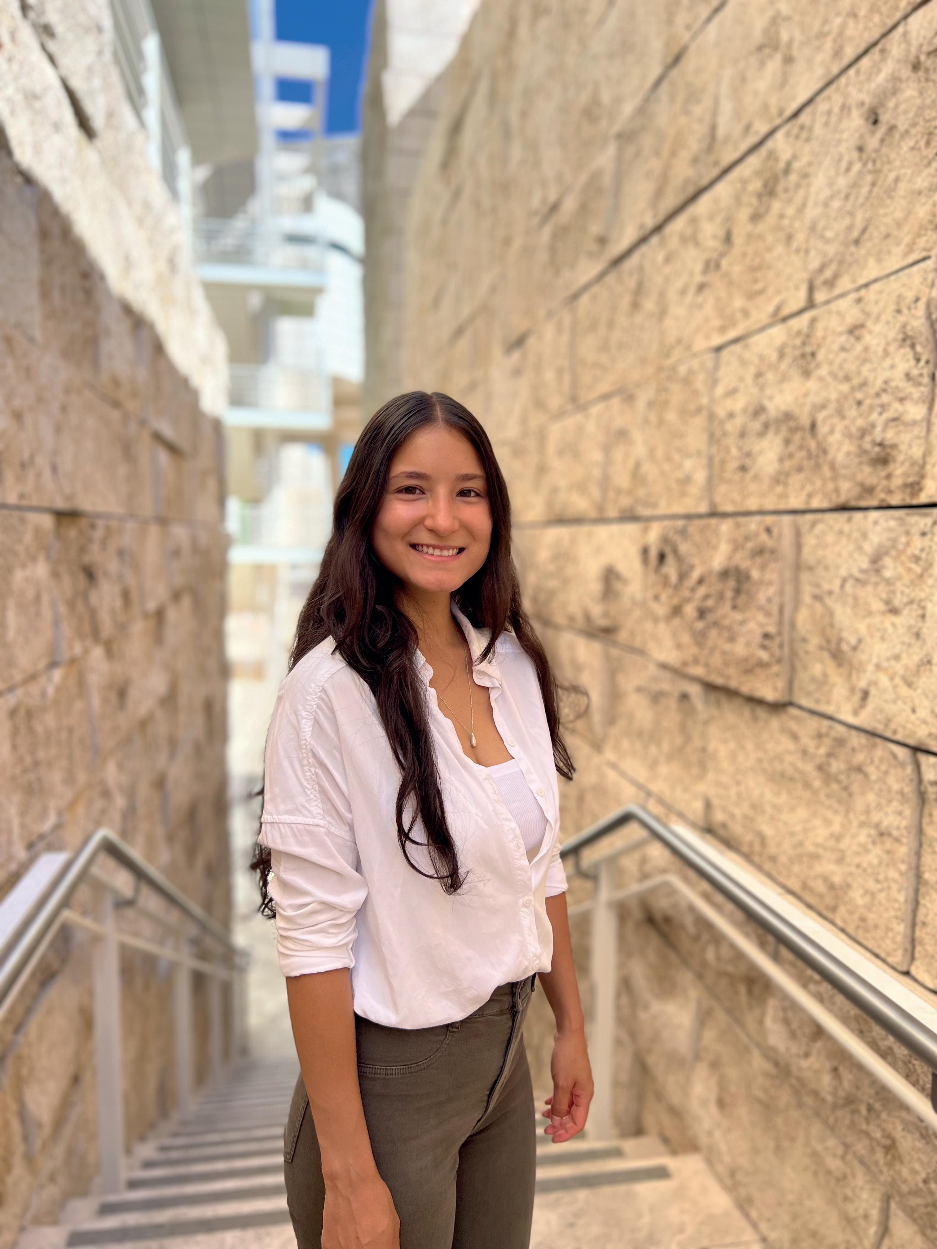 Resume by Manuela Díaz • Architect • Interior Designer • Urban Planner ...