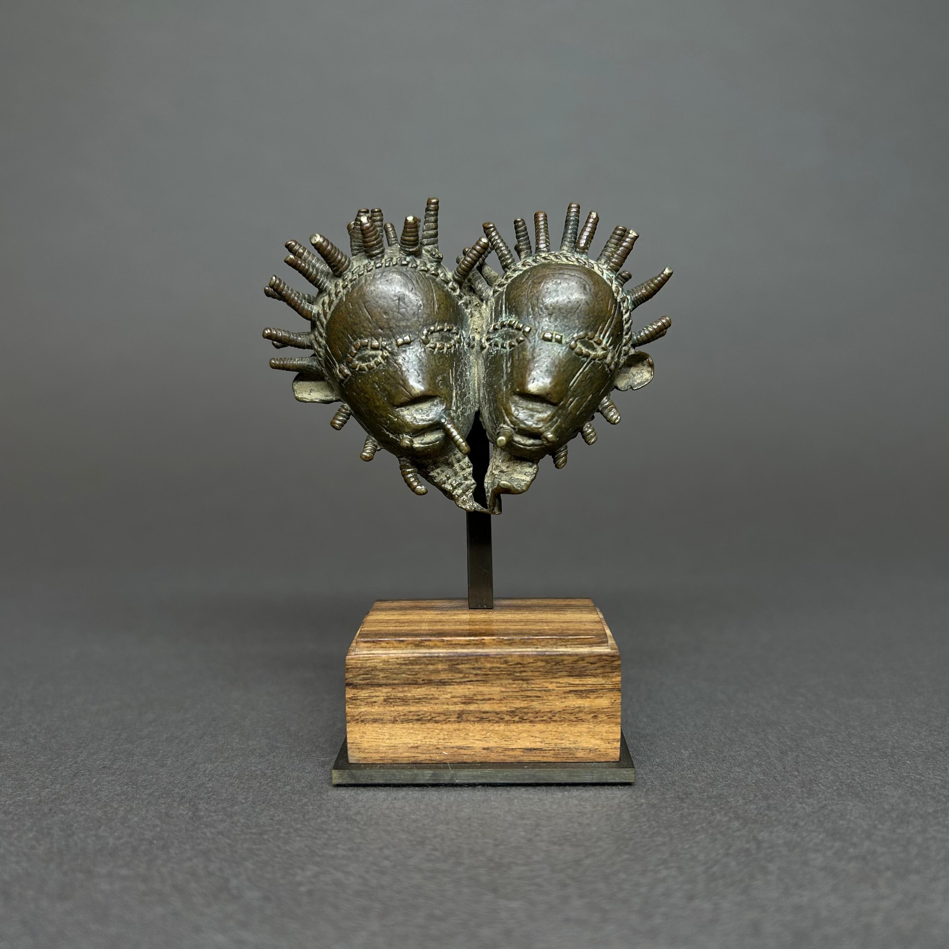 BRONZE 99 - a collection of African Bronzes by Galerie Meyer - Oceanic ...