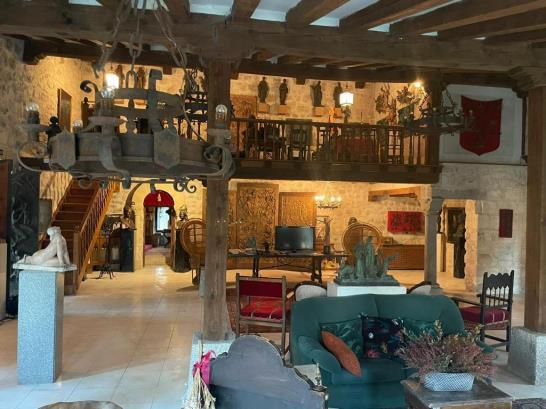 CASTLES® MAGAZINE by James Lowenstern - Issuu